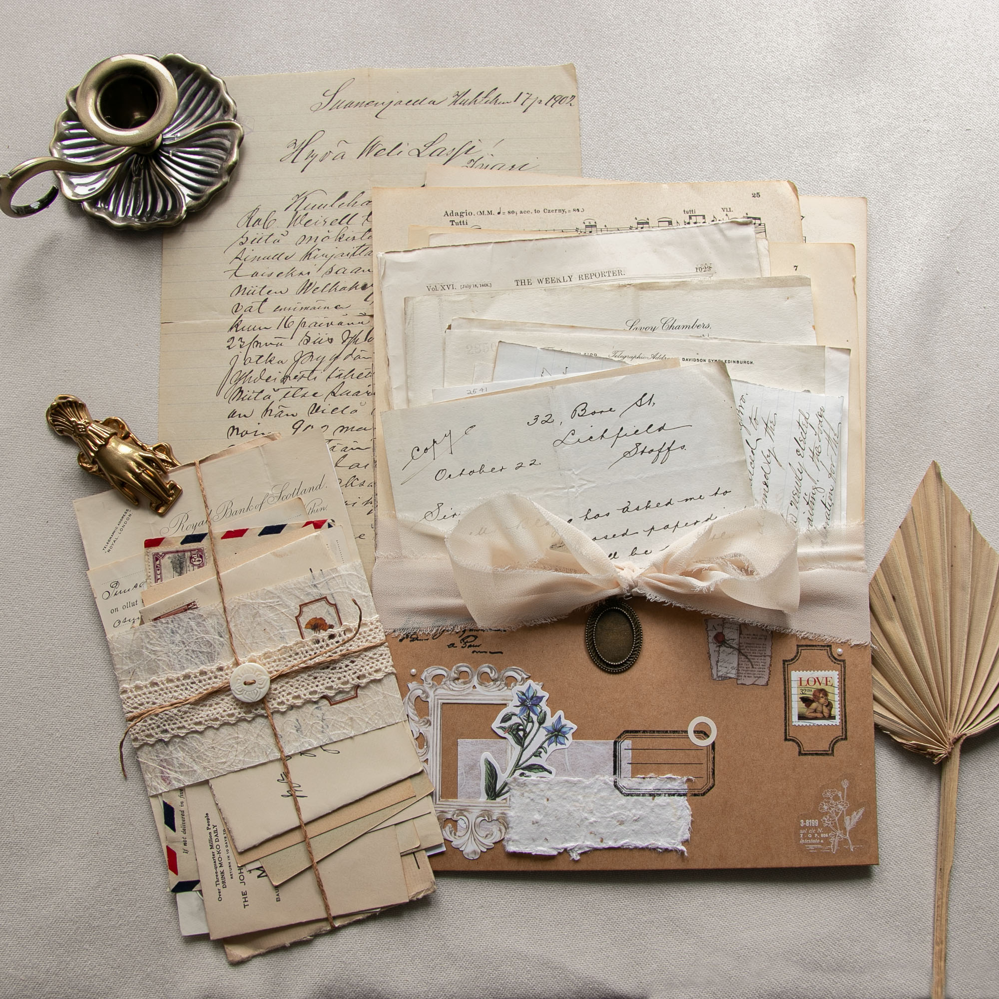 Genuine Antique Vintage Paper Pack vr.02 - Black Cat Label